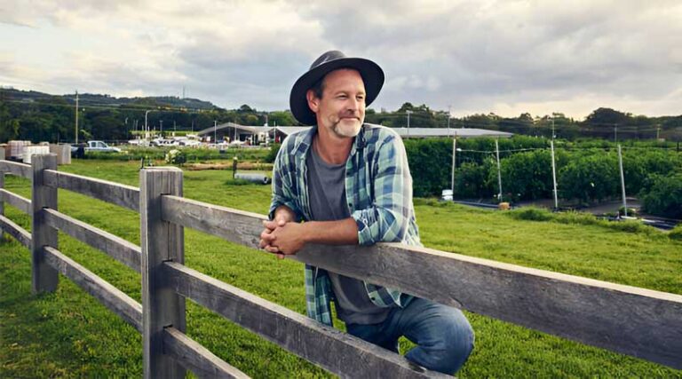 Best Hats for Outdoor Work of 2025 - Savvy Scores